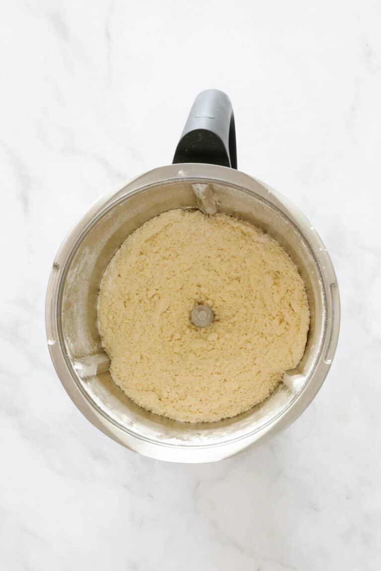 Thermomix Apple & Cinnamon Scrolls - Thermobliss